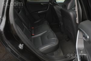 Melns Volvo XC60 2016 Rīga, ar dzinēja tilpumu 2.00 L un nobraukumu 0 tūkst. km par 14490 €, foto 10 vietnē AUTOMOTO.COM.LV