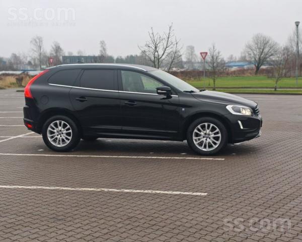 Melns Volvo XC60 2016 Rīga, ar dzinēja tilpumu 2.40 L un nobraukumu 235 tūkst. km par 14550 €, foto 9 vietnē AUTOMOTO.COM.LV