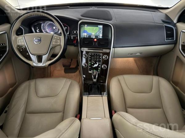 Melns Volvo XC60 2016 Rīga, ar dzinēja tilpumu 2.40 L un nobraukumu 165 tūkst. km par 16990 €, foto 9 vietnē AUTOMOTO.COM.LV
