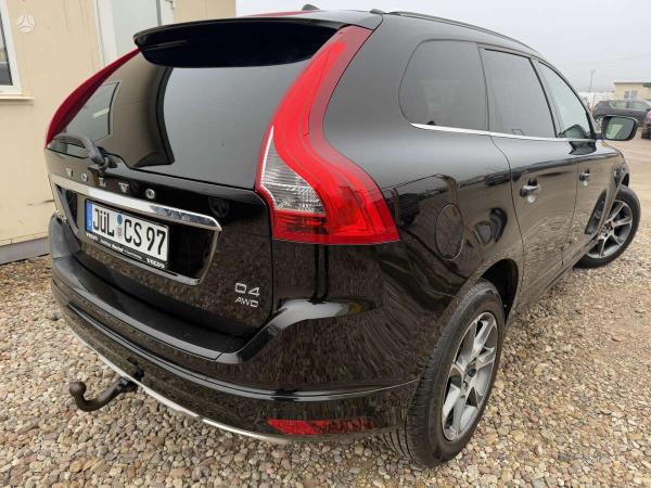 Melns Volvo XC60 2016 Viļņa, ar dzinēja tilpumu 2.40 L un nobraukumu 200 tūkst. km par 14600 €, foto 7 vietnē AUTOMOTO.COM.LV