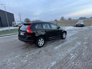 Black Volvo XC60 2016 in Talsi, with an engine capacity of 2.40 L and mileage of 189 thousand km for 14970 €, photo 9 on AUTOMOTO.COM.LV