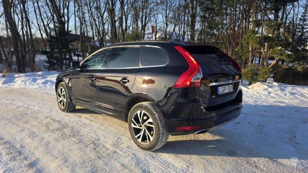 Melns Volvo XC60 2016 Kauņa, ar dzinēja tilpumu 1.97 L un nobraukumu 198 tūkst. km par 10500 €, foto 2 vietnē AUTOMOTO.COM.LV