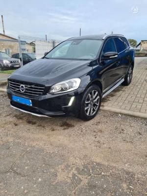 Black Volvo XC60 2016 in Taurage, with an engine capacity of 2.40 L and mileage of 120 thousand km for 14300 €, photo 12 on AUTOMOTO.COM.LV