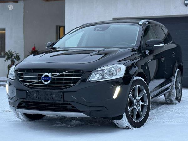 Black Volvo XC60 2016 in Utena, with an engine capacity of 1.97 L and mileage of 235 thousand km for 11750 €, photo 1 on AUTOMOTO.COM.LV