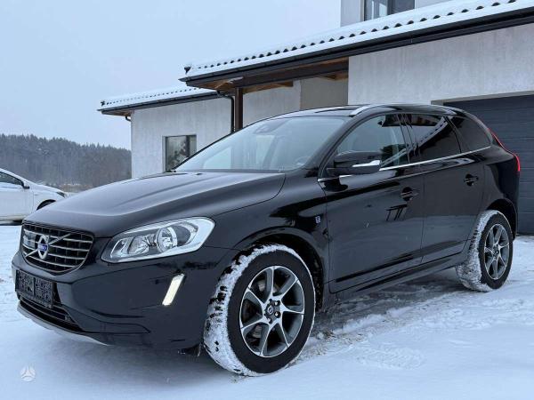 Black Volvo XC60 2016 in Utena, with an engine capacity of 1.97 L and mileage of 235 thousand km for 11750 €, photo 2 on AUTOMOTO.COM.LV
