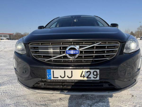 Melns Volvo XC60 2016 Kauņa, ar dzinēja tilpumu 2.00 L un nobraukumu 273 tūkst. km par 13990 €, foto 2 vietnē AUTOMOTO.COM.LV
