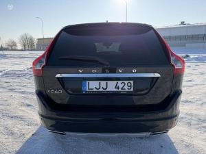 Black Volvo XC60 2016 in Kaunas, with an engine capacity of 2.00 L and mileage of 273 thousand km for 13990 €, photo 6 on AUTOMOTO.COM.LV
