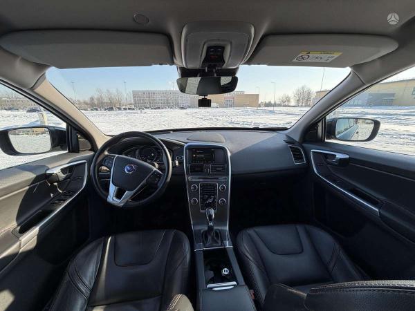 Melns Volvo XC60 2016 Kauņa, ar dzinēja tilpumu 2.00 L un nobraukumu 273 tūkst. km par 13990 €, foto 11 vietnē AUTOMOTO.COM.LV