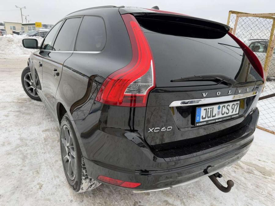 Melns Volvo XC60 2016 Viļņa, ar dzinēja tilpumu 2.40 L un nobraukumu 200 tūkst. km par 14500 €, foto 7 vietnē AUTOMOTO.COM.LV