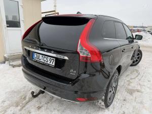 Melns Volvo XC60 2016 Viļņa, ar dzinēja tilpumu 2.40 L un nobraukumu 200 tūkst. km par 14500 €, foto 9 vietnē AUTOMOTO.COM.LV