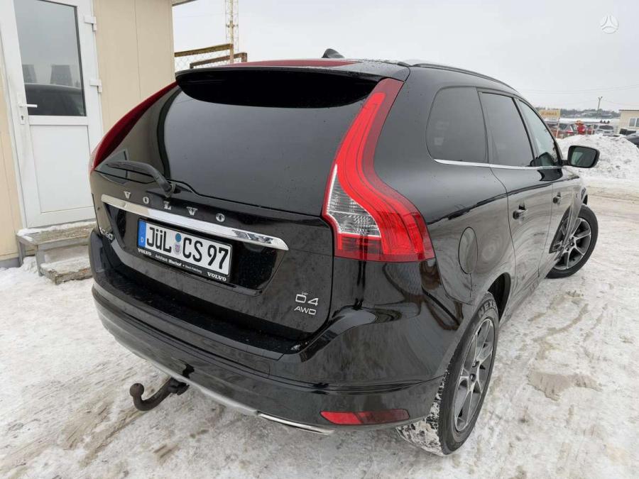 Melns Volvo XC60 2016 Viļņa, ar dzinēja tilpumu 2.40 L un nobraukumu 200 tūkst. km par 14500 €, foto 9 vietnē AUTOMOTO.COM.LV