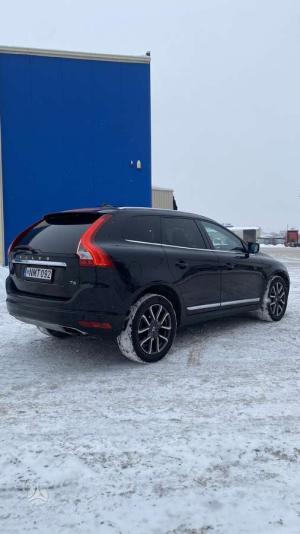 Melns Volvo XC60 2016 Klaipėda, ar dzinēja tilpumu 1.97 L un nobraukumu 235 tūkst. km par 13100 €, foto 4 vietnē AUTOMOTO.COM.LV