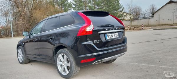 Melns Volvo XC60 2016 Tauragė, ar dzinēja tilpumu 2.40 L un nobraukumu 256 tūkst. km par 15800 €, foto 9 vietnē AUTOMOTO.COM.LV