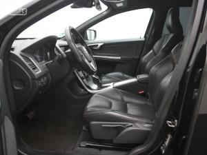 Melns Volvo XC60 2016 Viļņa, ar dzinēja tilpumu 2.00 L un nobraukumu 215 tūkst. km par 15599 €, foto 4 vietnē AUTOMOTO.COM.LV