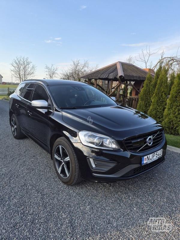 Black Volvo XC60 2016 in Elektrenai, with an engine capacity of 2.40 L and mileage of 314 thousand km for 17200 €, photo 2 on AUTOMOTO.COM.LV
