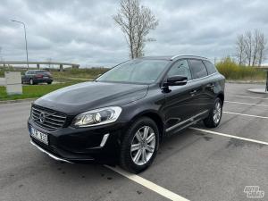Black Volvo XC60 2016 in Klaipeda, with an engine capacity of 2.00 L and mileage of 113 thousand km for 14300 €, photo 3 on AUTOMOTO.COM.LV