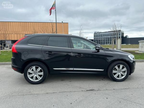 Melns Volvo XC60 2016 Klaipėda, ar dzinēja tilpumu 2.00 L un nobraukumu 113 tūkst. km par 14300 €, foto 5 vietnē AUTOMOTO.COM.LV