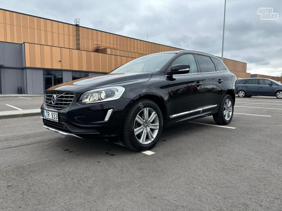 Black Volvo XC60 2016 in Klaipeda, with an engine capacity of 2.00 L and mileage of 113 thousand km for 14300 €, photo 13 on AUTOMOTO.COM.LV