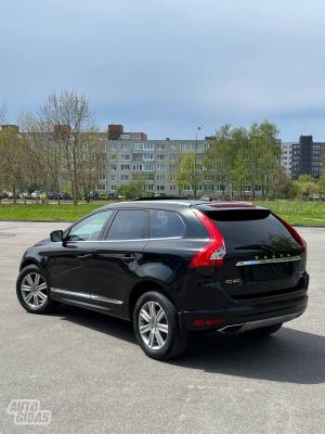 Melns Volvo XC60 2016 Klaipėda, ar dzinēja tilpumu 3.00 L un nobraukumu 284 tūkst. km par 13800 €, foto 3 vietnē AUTOMOTO.COM.LV