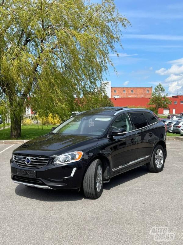 Black Volvo XC60 2016 in Klaipeda, with an engine capacity of 3.00 L and mileage of 284 thousand km for 13800 €, photo 3 on AUTOMOTO.COM.LV