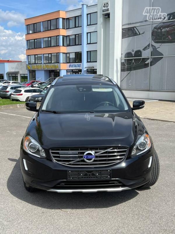 Black Volvo XC60 2016 in Klaipeda, with an engine capacity of 3.00 L and mileage of 284 thousand km for 13800 €, photo 5 on AUTOMOTO.COM.LV