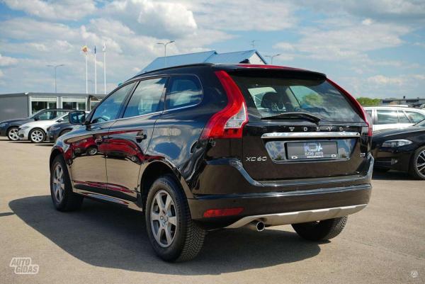 Black Volvo XC60 2016 in Marijampole, with an engine capacity of 2.00 L and mileage of 274 thousand km for 11950 €, photo 7 on AUTOMOTO.COM.LV