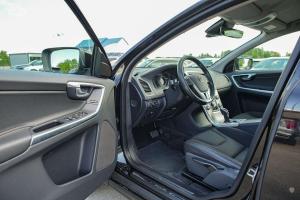 Melns Volvo XC60 2016 Marijampole, ar dzinēja tilpumu 2.00 L un nobraukumu 274 tūkst. km par 11950 €, foto 16 vietnē AUTOMOTO.COM.LV