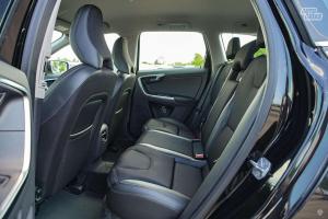 Melns Volvo XC60 2016 Marijampole, ar dzinēja tilpumu 2.00 L un nobraukumu 274 tūkst. km par 11950 €, foto 22 vietnē AUTOMOTO.COM.LV