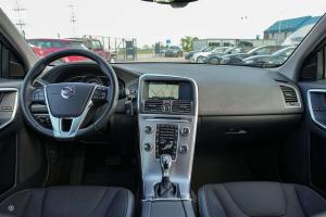 Melns Volvo XC60 2016 Marijampole, ar dzinēja tilpumu 2.00 L un nobraukumu 274 tūkst. km par 11950 €, foto 25 vietnē AUTOMOTO.COM.LV