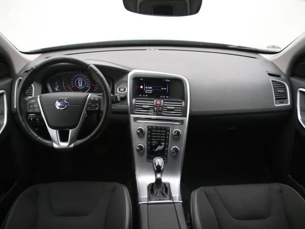 Black Volvo XC60 2016 in Vilnius, with an engine capacity of 2.00 L and mileage of 266 thousand km for 12499 €, photo 2 on AUTOMOTO.COM.LV