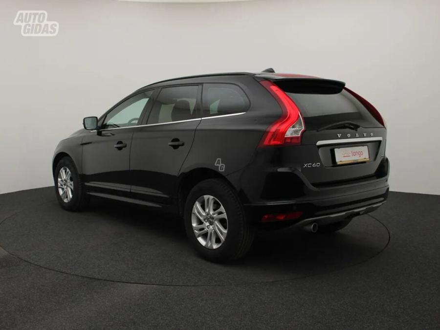 Black Volvo XC60 2016 in Vilnius, with an engine capacity of 2.00 L and mileage of 266 thousand km for 12499 €, photo 8 on AUTOMOTO.COM.LV
