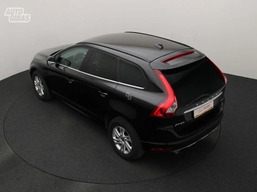 Black Volvo XC60 2016 in Vilnius, with an engine capacity of 2.00 L and mileage of 266 thousand km for 12499 €, photo 13 on AUTOMOTO.COM.LV