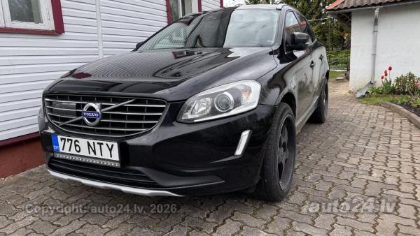 Black Volvo XC60 2016 in Tallinn, with an engine capacity of 2.40 L and mileage of 319 thousand km for 8000 €, photo 7 on AUTOMOTO.COM.LV