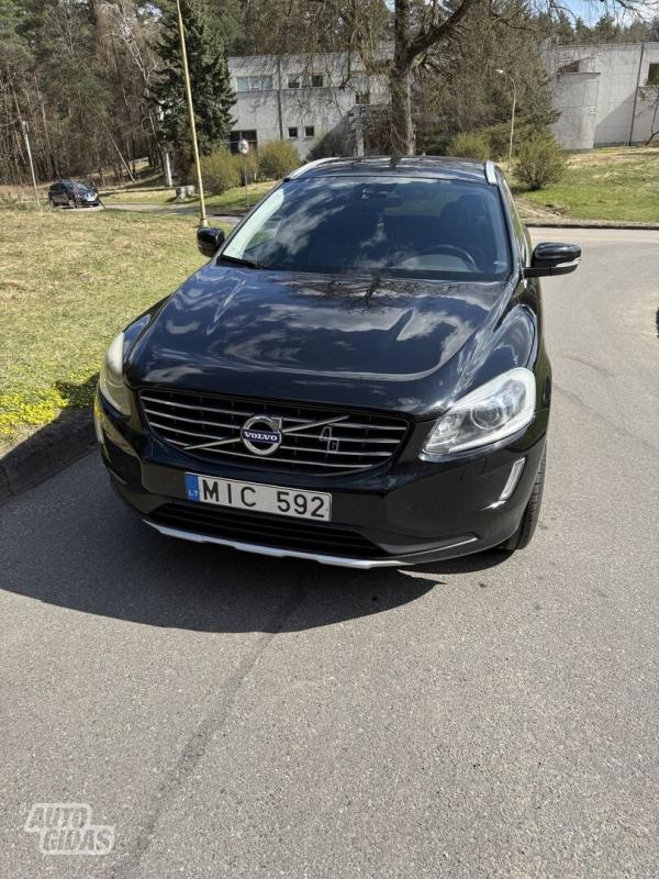 Black Volvo XC60 2016 in Vilnius, with an engine capacity of 2.00 L and mileage of 273 thousand km for 11000 €, photo 2 on AUTOMOTO.COM.LV