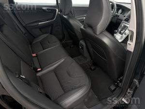 Melns Volvo XC60 2016 Rīga, ar dzinēja tilpumu 2.40 L un nobraukumu 146 tūkst. km par 14850 €, foto 17 vietnē AUTOMOTO.COM.LV