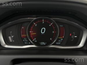 Melns Volvo XC60 2016 Rīga, ar dzinēja tilpumu 2.40 L un nobraukumu 146 tūkst. km par 14850 €, foto 20 vietnē AUTOMOTO.COM.LV