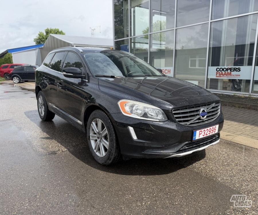 Black Volvo XC60 2016 in Alytus, with an engine capacity of 2.00 L and mileage of 165 thousand km for 9999 €, photo 1 on AUTOMOTO.COM.LV