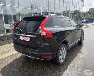 Black Volvo XC60 2016 in Alytus, with an engine capacity of 2.00 L and mileage of 165 thousand km for 9999 €, photo 4 on AUTOMOTO.COM.LV