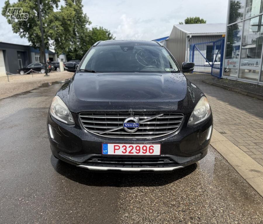 Black Volvo XC60 2016 in Alytus, with an engine capacity of 2.00 L and mileage of 165 thousand km for 9999 €, photo 9 on AUTOMOTO.COM.LV