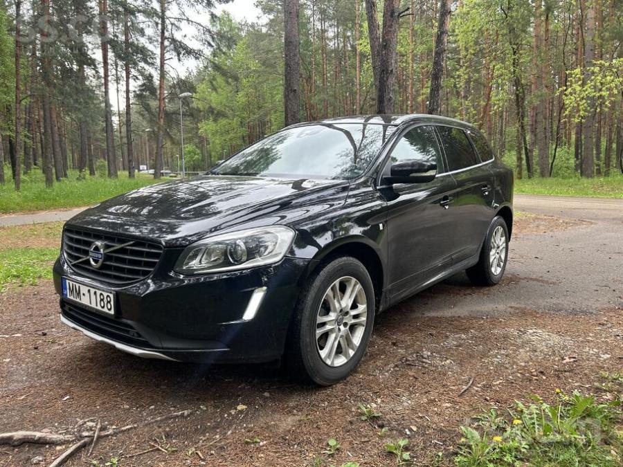 Melns Volvo XC60 2016 Daugavpils, ar dzinēja tilpumu 2.40 L un nobraukumu 260 tūkst. km par 16500 €, foto 1 vietnē AUTOMOTO.COM.LV
