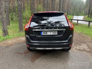 Melns Volvo XC60 2016 Daugavpils, ar dzinēja tilpumu 2.40 L un nobraukumu 260 tūkst. km par 16500 €, foto 5 vietnē AUTOMOTO.COM.LV