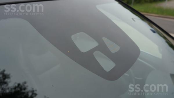 Melns Volvo XC60 2016 Jelgava, ar dzinēja tilpumu 2.00 L un nobraukumu 0 tūkst. km par 13990 €, foto 5 vietnē AUTOMOTO.COM.LV