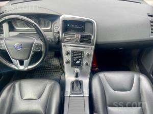 Melns Volvo XC60 2016 Rīga, ar dzinēja tilpumu 2.40 L un nobraukumu 0 tūkst. km par 13300 €, foto 6 vietnē AUTOMOTO.COM.LV