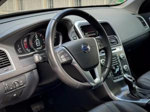 Black Volvo XC60 2016 in Riga, with an engine capacity of 2.40 L and mileage of 217 thousand km for 15400 €, photo 11 on AUTOMOTO.COM.LV