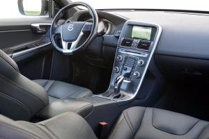 Melns Volvo XC60 2016 Rīga, ar dzinēja tilpumu 2.40 L un nobraukumu 192 tūkst. km par 9900 €, foto 15 vietnē AUTOMOTO.COM.LV