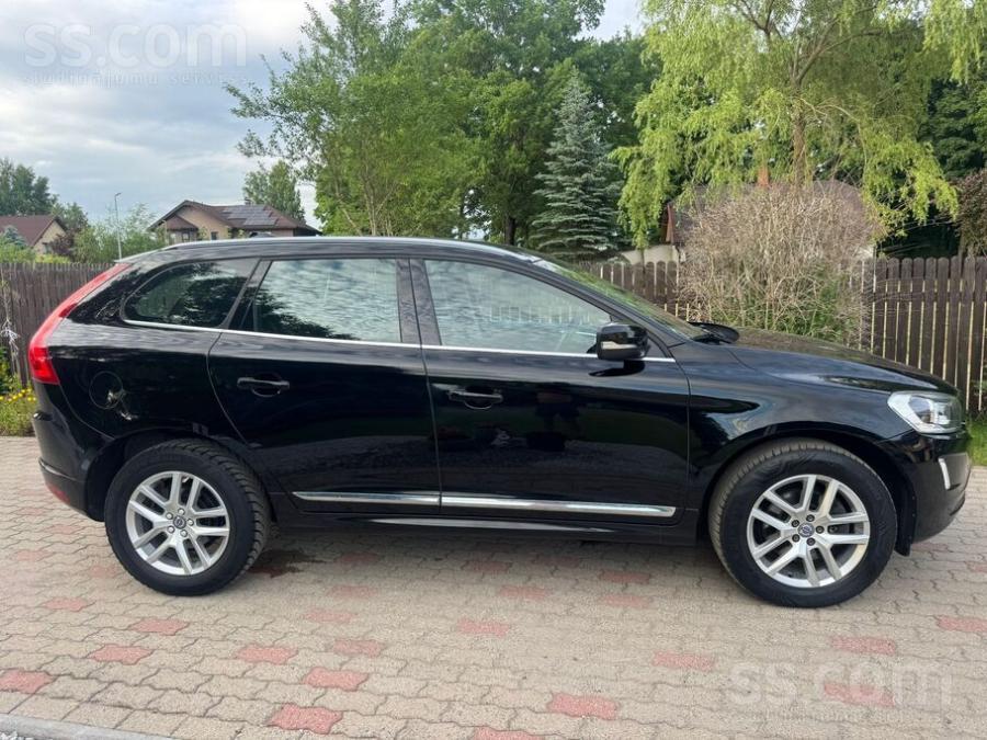 Melns Volvo XC60 2016 Ogre, ar dzinēja tilpumu 2.00 L un nobraukumu 214 tūkst. km par 13150 €, foto 11 vietnē AUTOMOTO.COM.LV