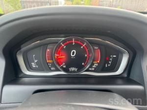 Melns Volvo XC60 2016 Ogre, ar dzinēja tilpumu 2.00 L un nobraukumu 214 tūkst. km par 13150 €, foto 21 vietnē AUTOMOTO.COM.LV
