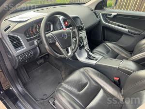 Melns Volvo XC60 2016 Ogre, ar dzinēja tilpumu 2.00 L un nobraukumu 214 tūkst. km par 13150 €, foto 24 vietnē AUTOMOTO.COM.LV