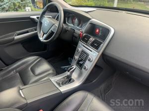 Melns Volvo XC60 2016 Ogre, ar dzinēja tilpumu 2.00 L un nobraukumu 214 tūkst. km par 13150 €, foto 29 vietnē AUTOMOTO.COM.LV