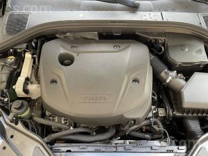 Black Volvo XC60 2016 in Riga, with an engine capacity of 2.00 L and mileage of 0 thousand km for 14400 €, photo 17 on AUTOMOTO.COM.LV
